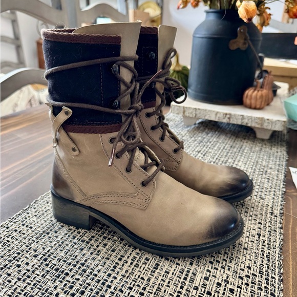 Coconuts by Matisse | Shoes | Matisse Coconuts Two Toned Combat Boots ...